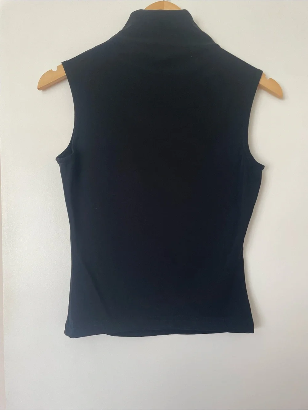Byer California | Tops | Byer California Black Sleeveless Mock Neck ...